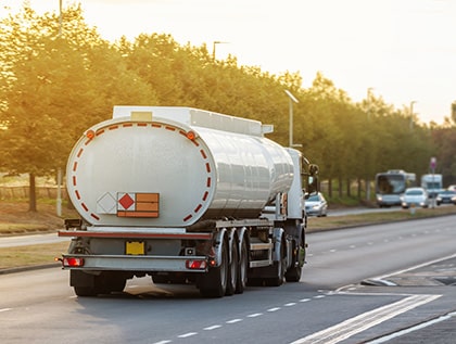 Transporte de explosivos por carretera - Academia del Transportista